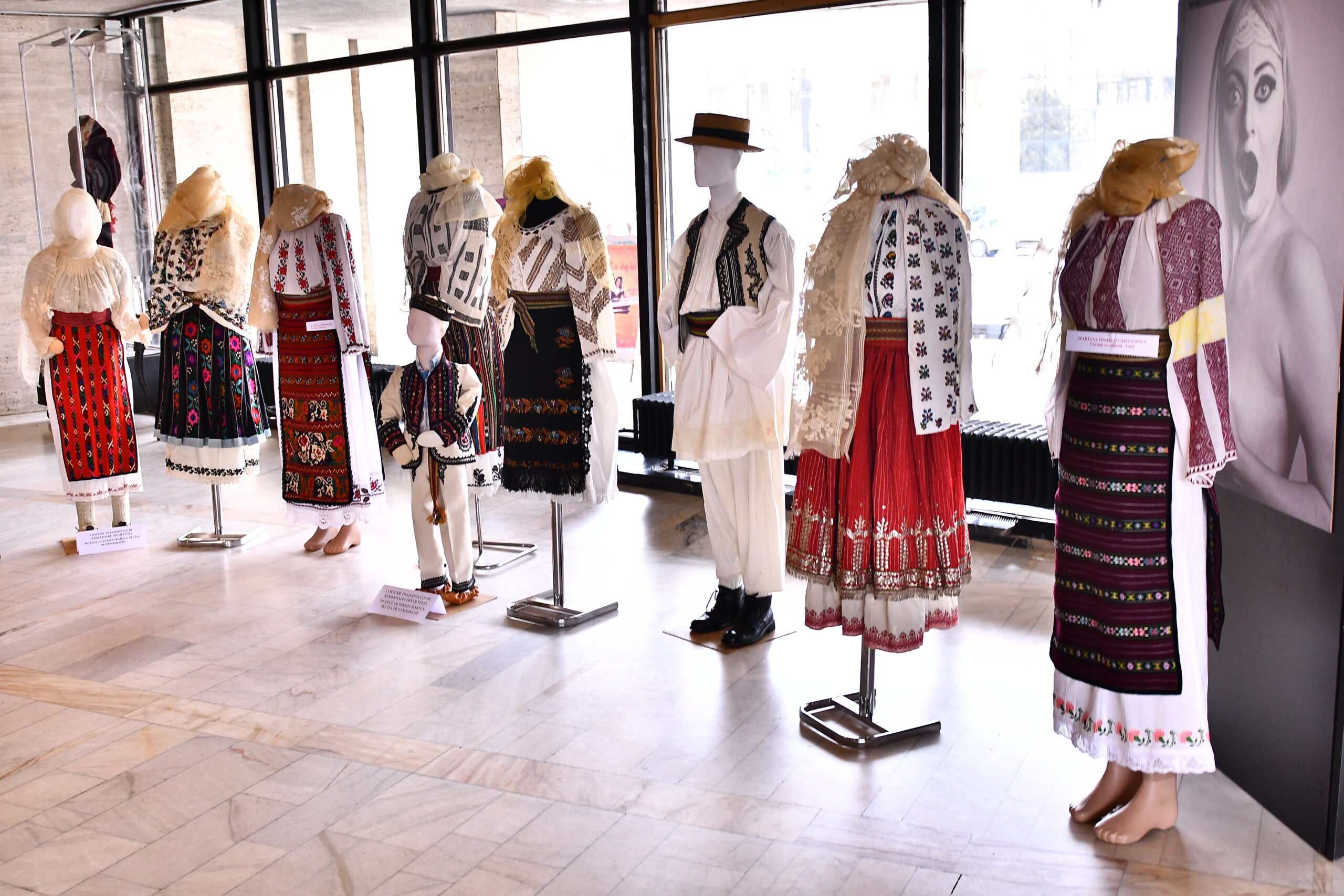 La mulți ani olteni! 21 martie Ziua Olteniei. Iuţi la mânie, oltenii n ...