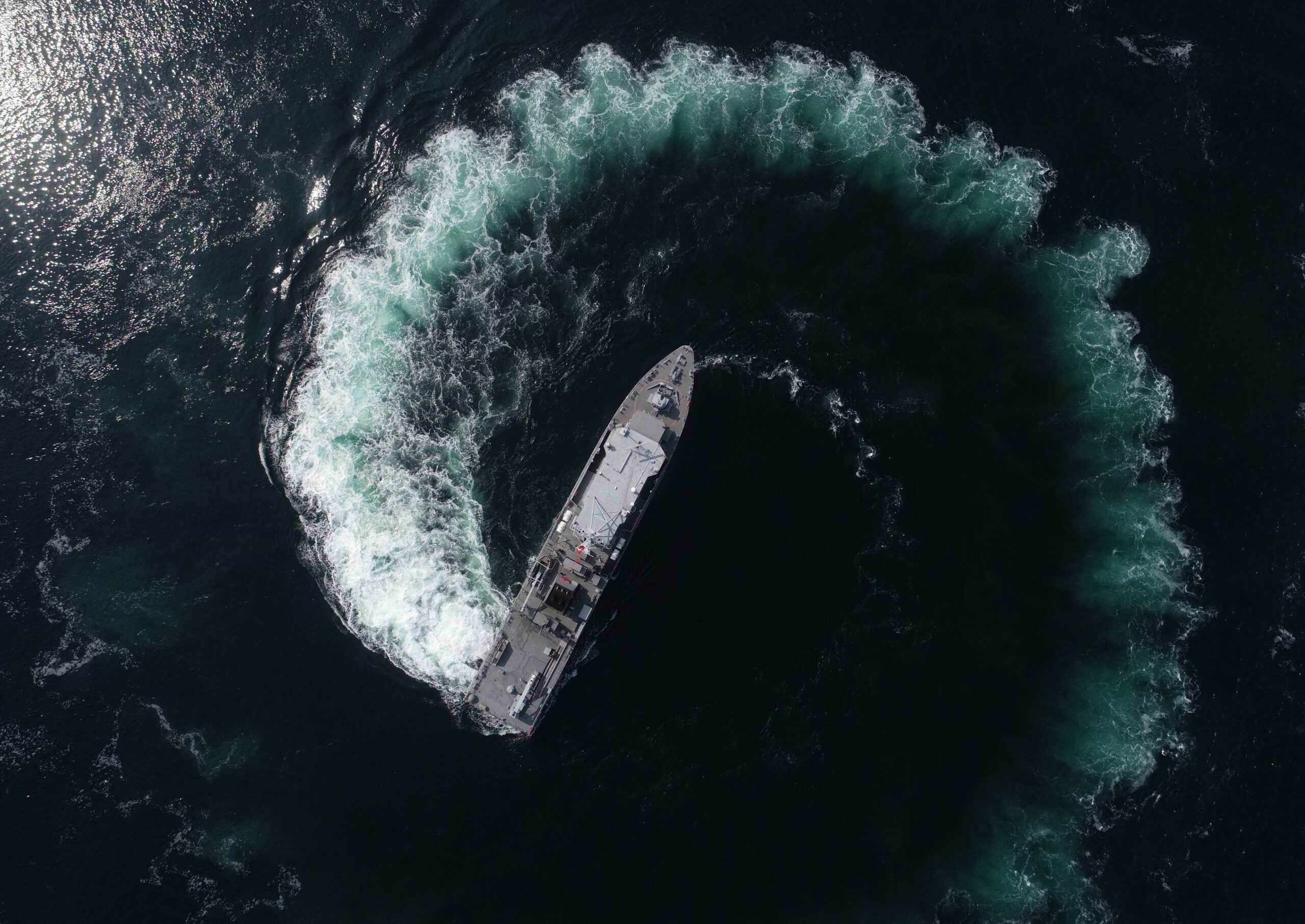 Vine gazul. OMV Petrom şi Romgaz au început forajul primei sonde de ...