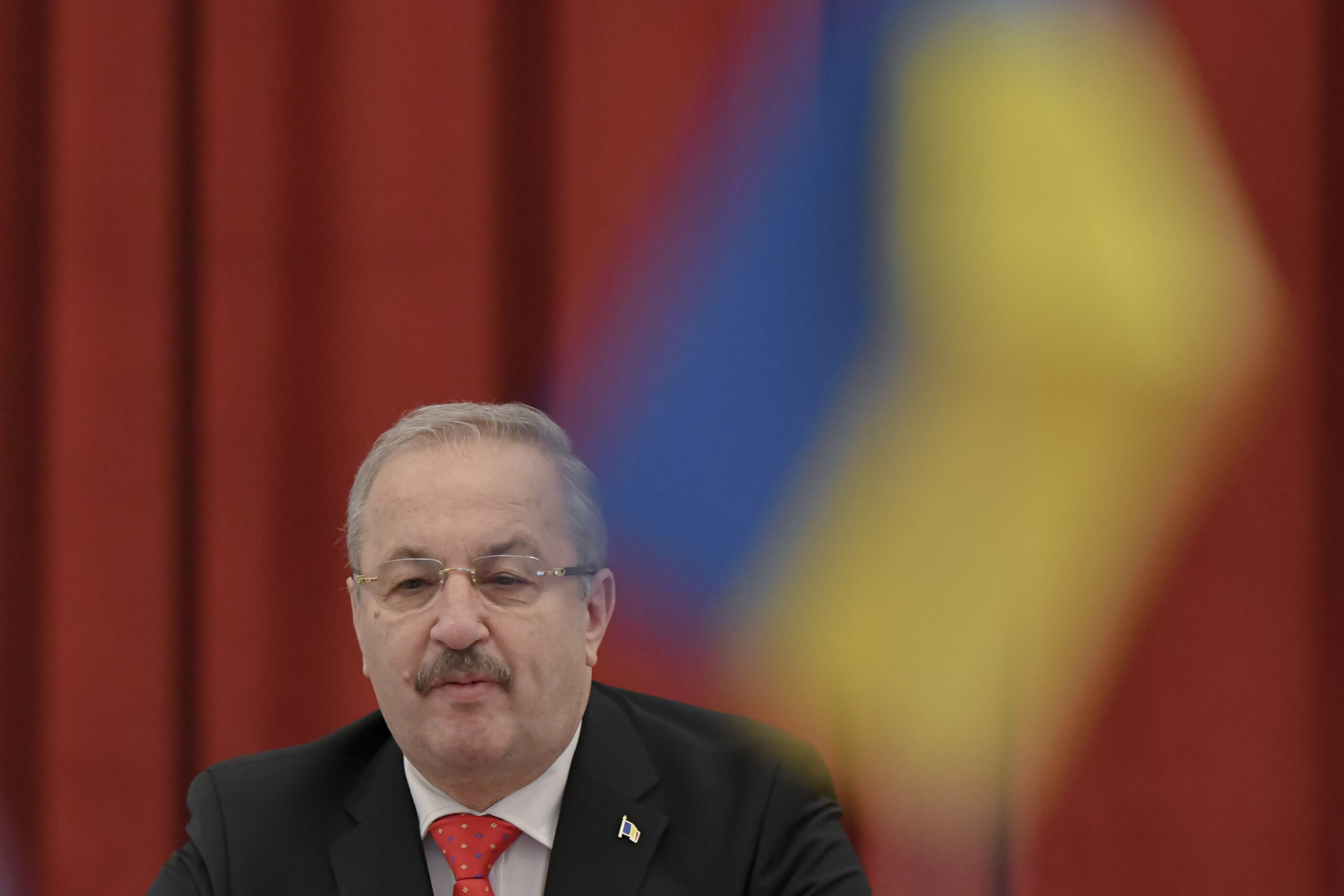 Vasile Dîncu, despre momentul muzical al lui Viktor Orbán: „De ce ne sare sângele pe nas așa ...