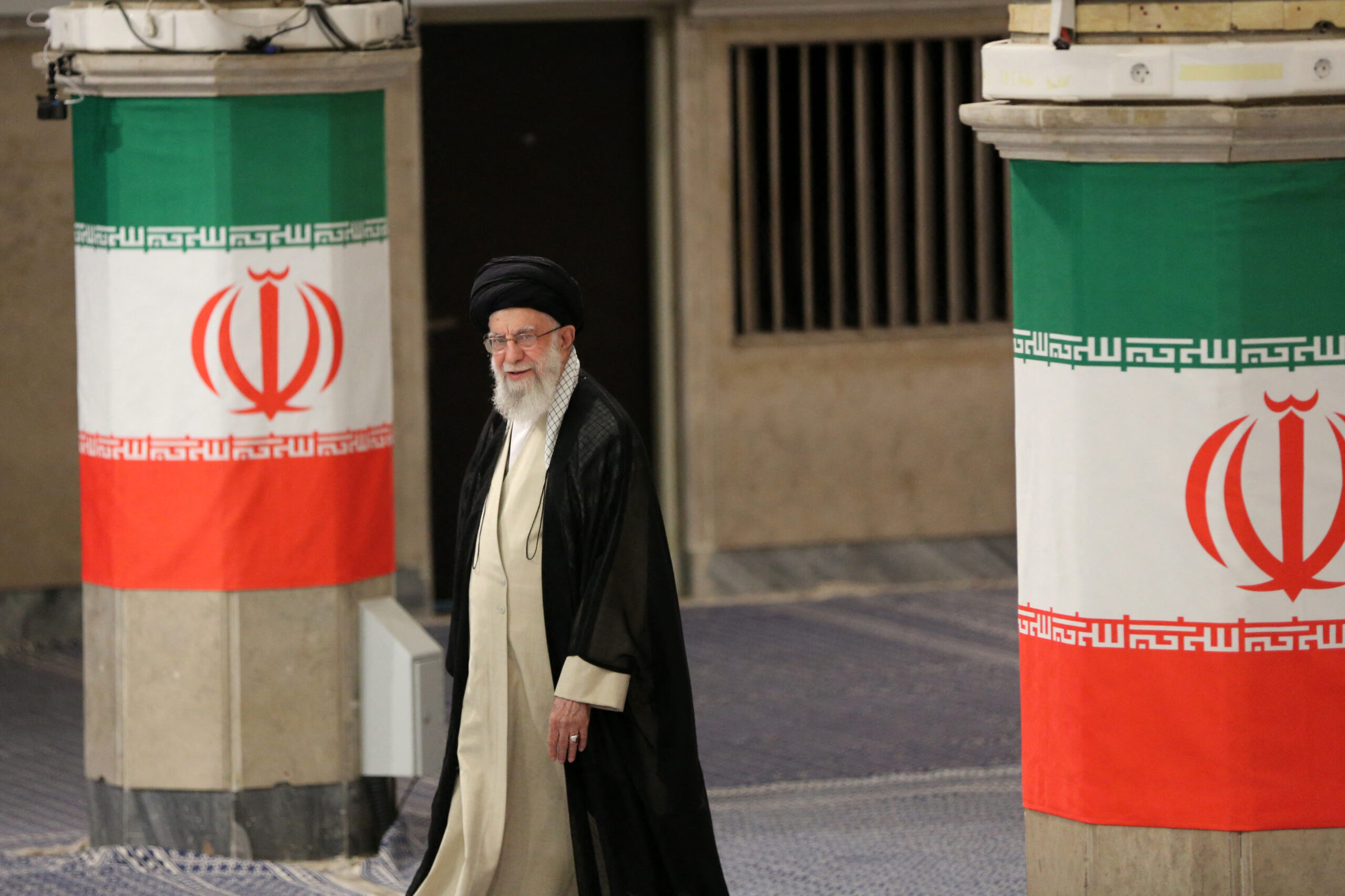 Iranul pregătește un proiect de lege pentru retragerea din Tratatul de ...