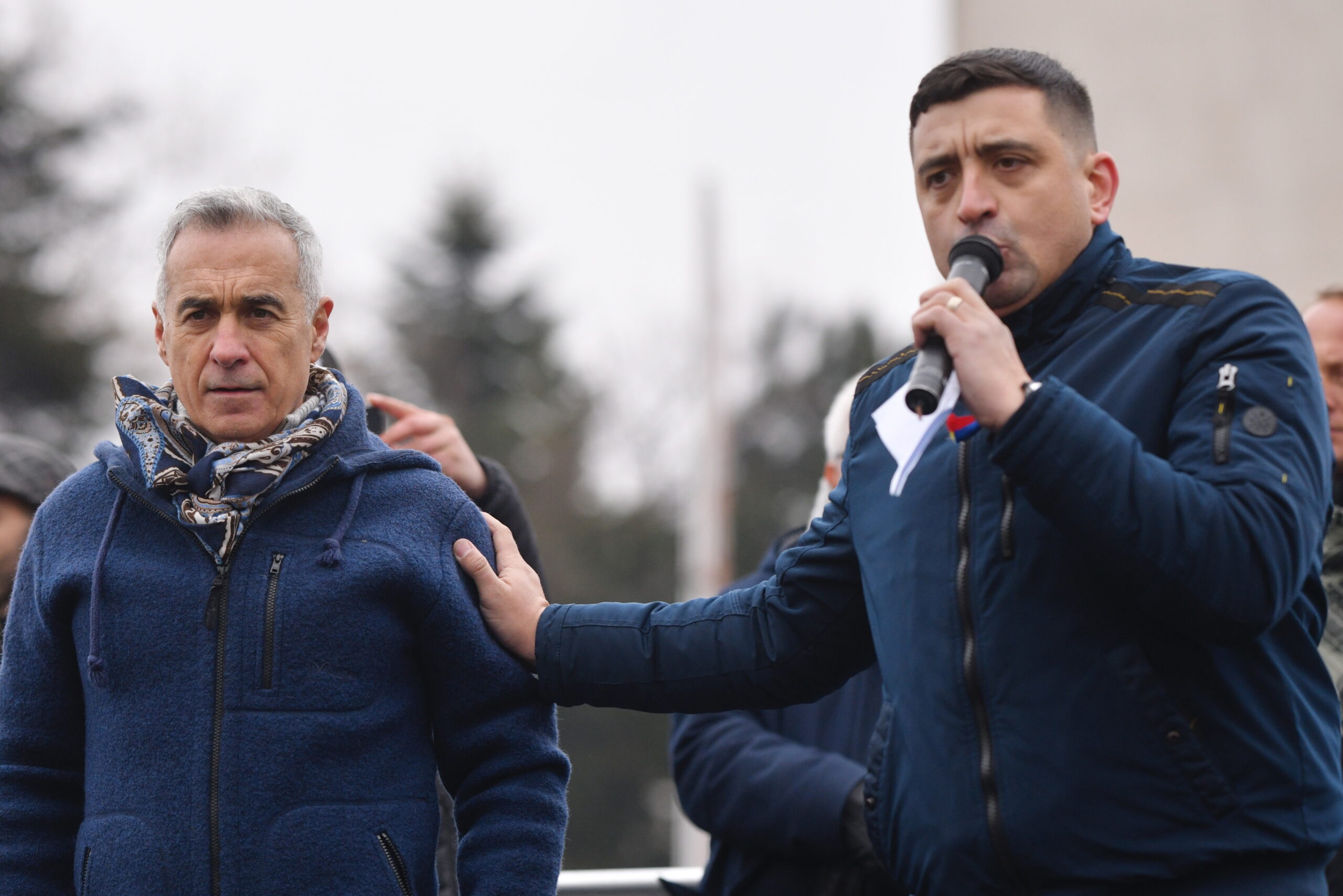 De ce nu a fost prezent Călin Georgescu alături de George Simion când acesta și-a depus ...