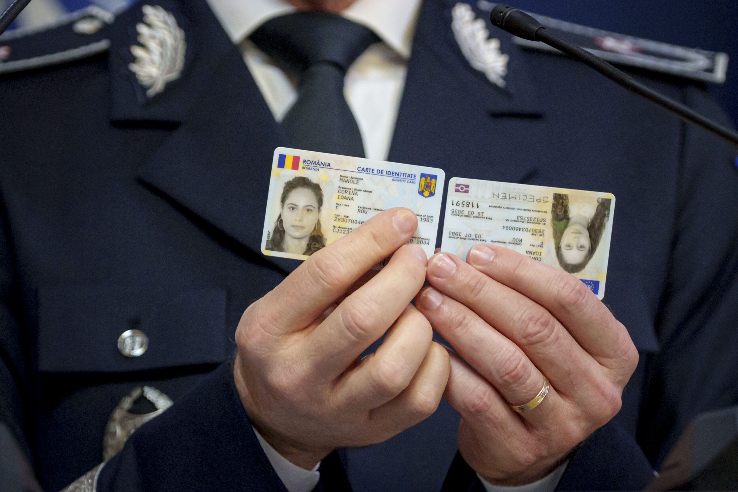 De când poate fi solicitată cartea electronică de identitate în Capitală