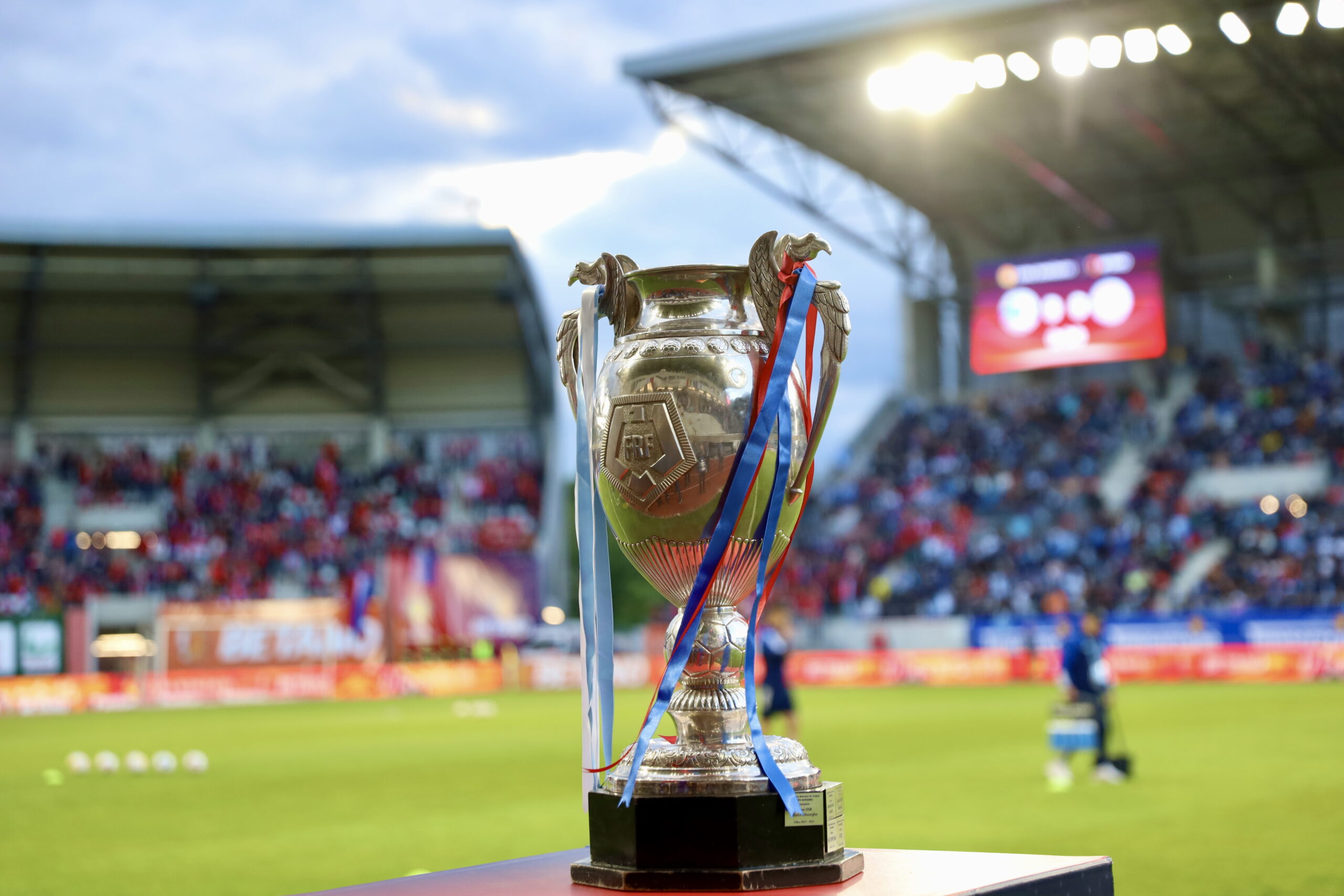 Tragere la sorți Cupa României. Steaua-UTA, CS Dinamo-Poli Timișoara ...