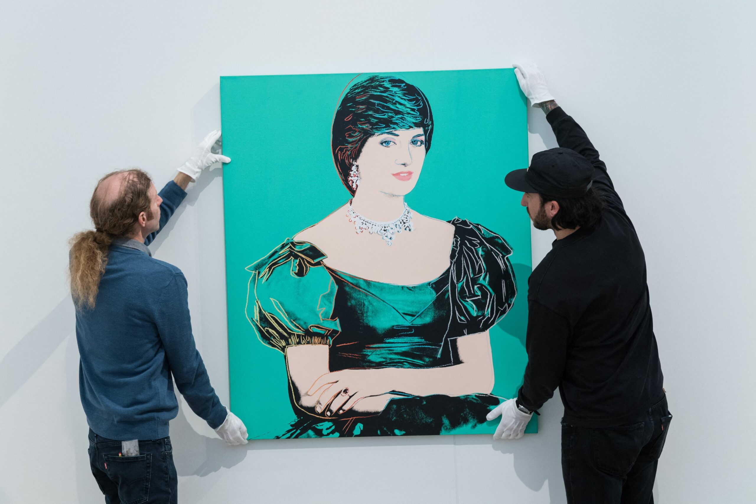 Artă aruncată la gunoi: Cum a ajuns un tablou de Warhol la tomberon