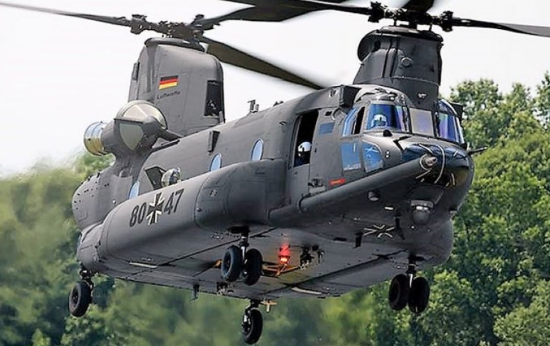 Tranzacție-record a administrației Trump: Șase elicoptere de transport ...