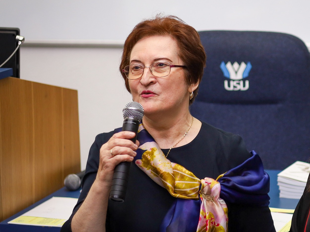 Elevi olimpici taxați prin depunctare și mustrare publică pentru că au ...