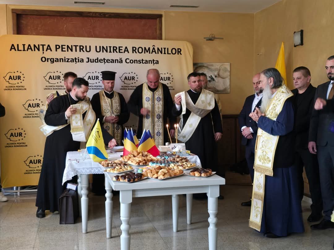 IPS Teodosie sfințește un nou sediu AUR și le urează „rezultat bun" la ...