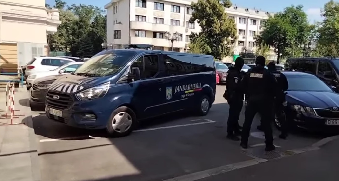 Percheziții DNA: Procurorii verifică modul în care s-au făcut anumite ...