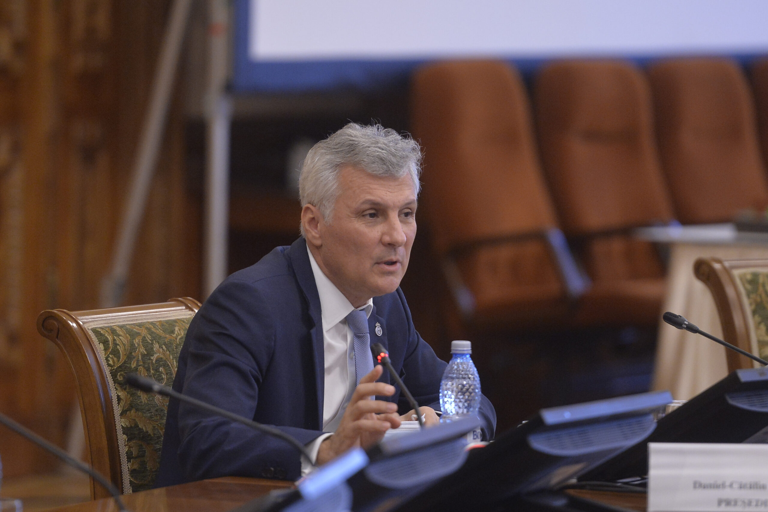 Lider PSD: Mare tupeu după ce ai comis-o grav cu coiful dacic să ...