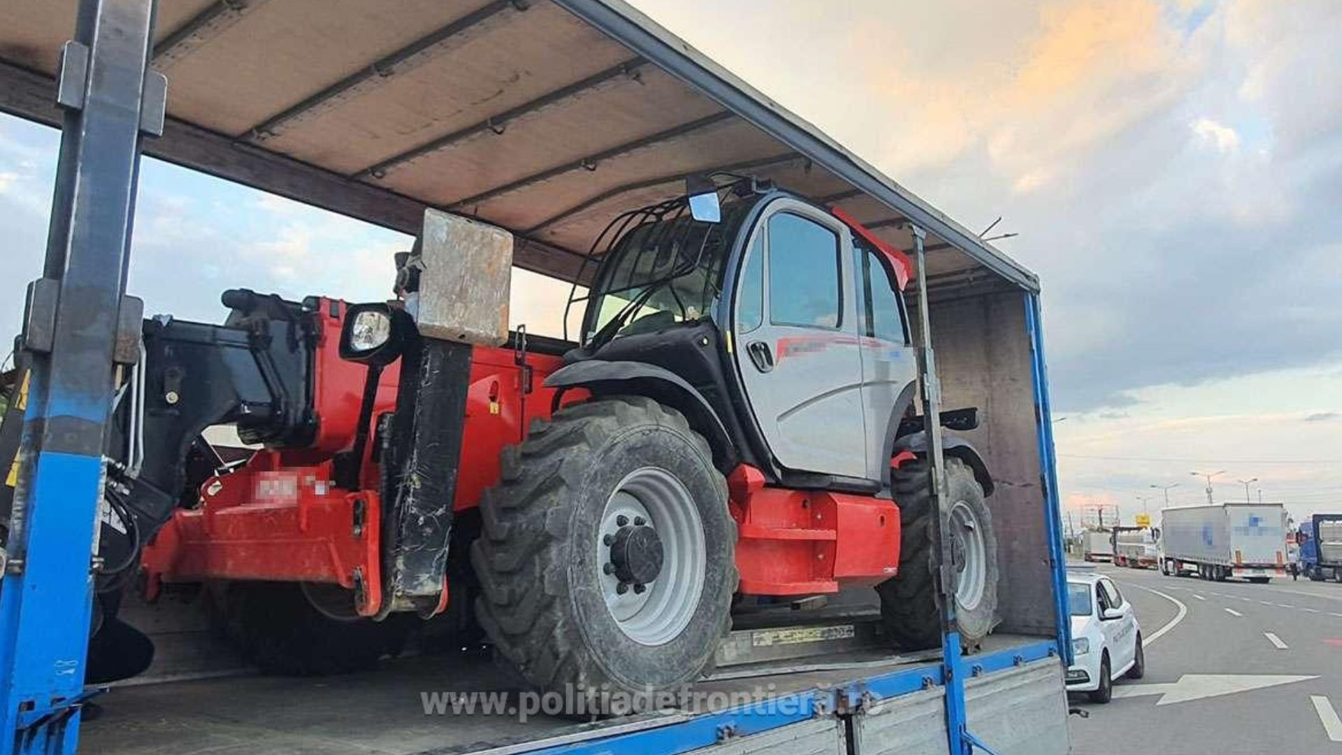 Utilaje agricole și de construcții în valoare de peste 270.000 euro ...