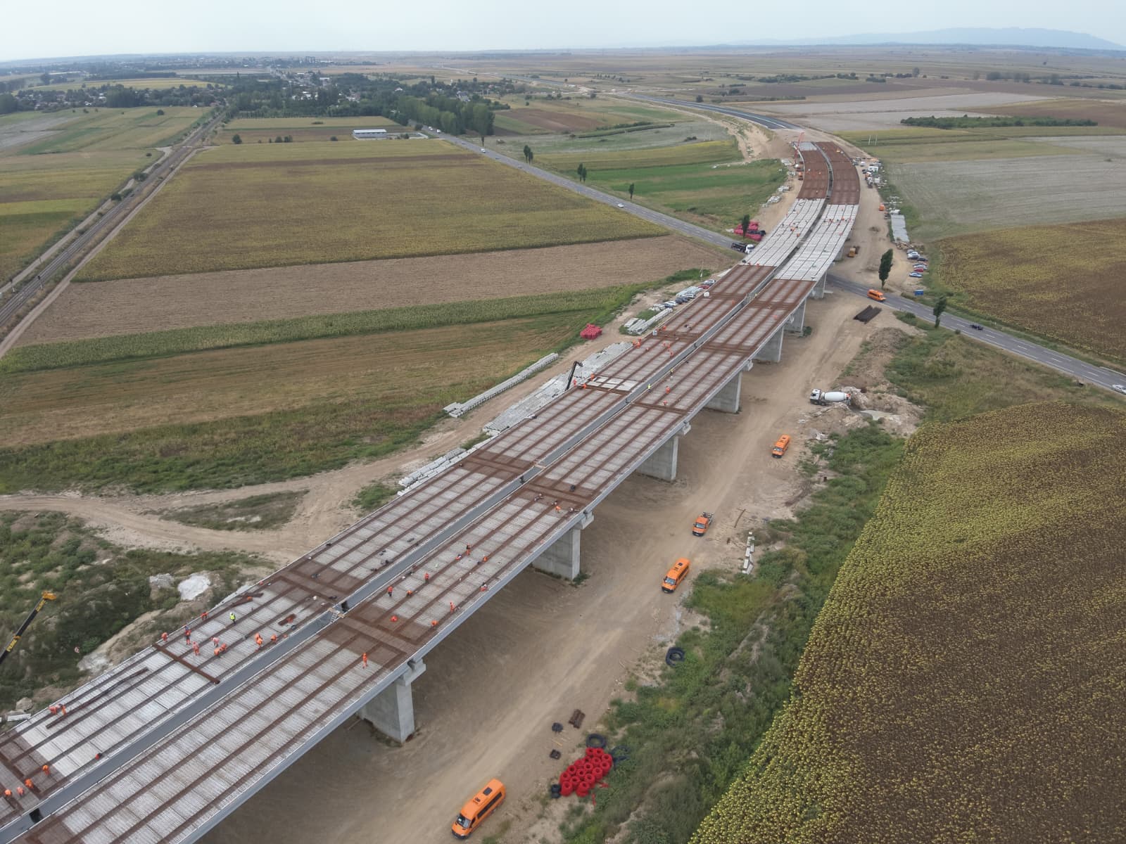 Când se va putea circula fără întrerupere pe autostradă de la București la Pașcani? Anunțul ...