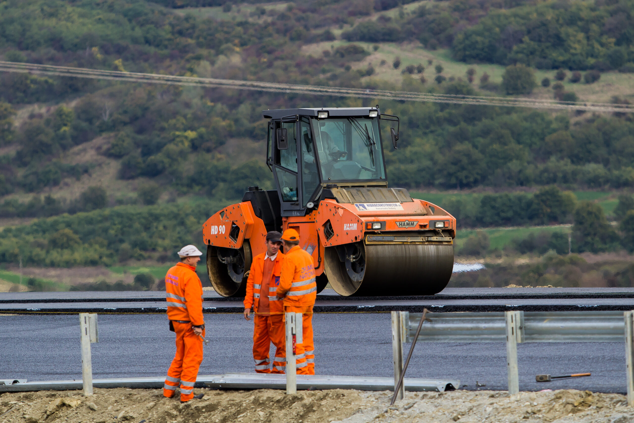 Lucrările pe tronsonul Bacău - Pașcani din Autostrada Moldovei se apropie de 40%. Se vor ...