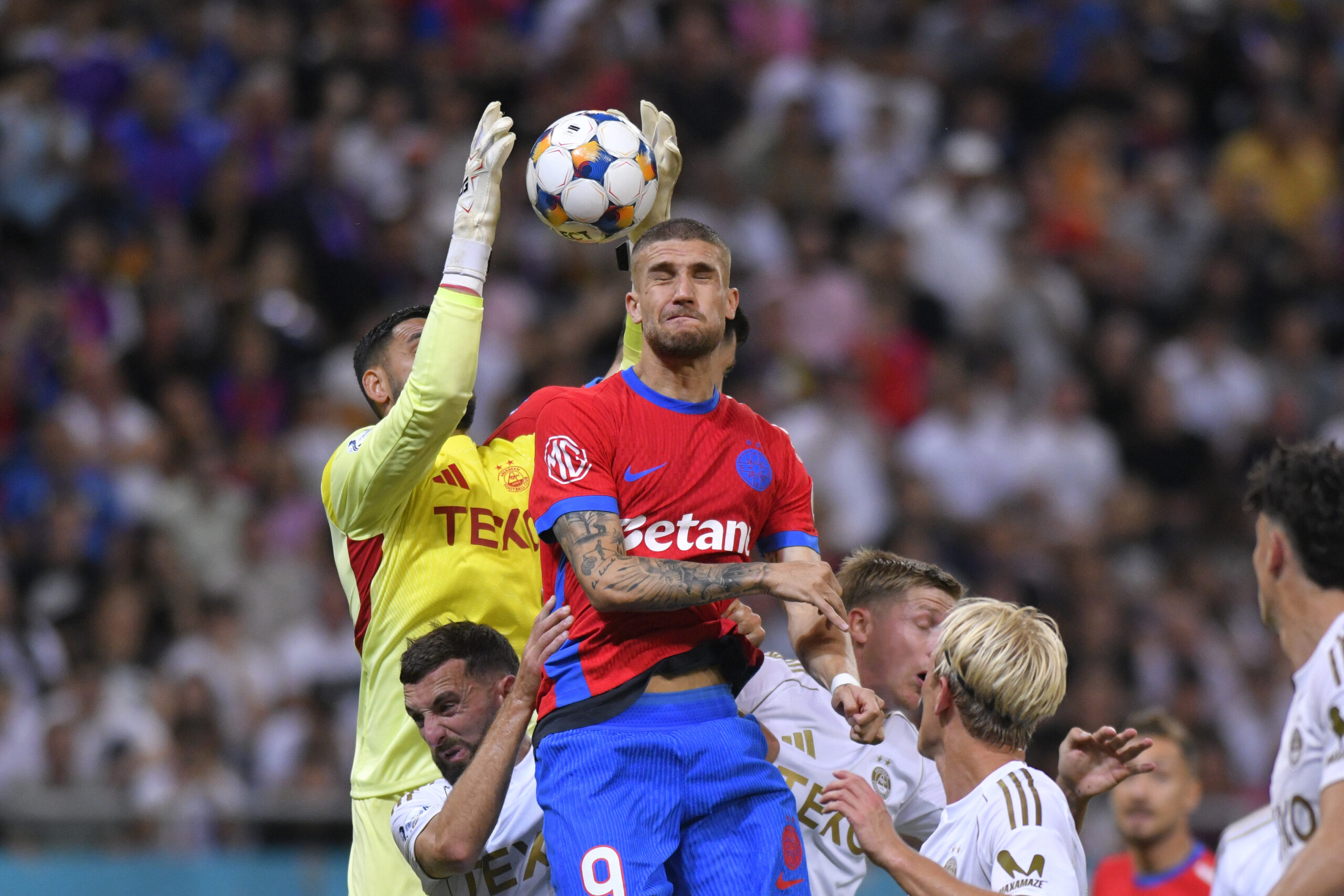 Daniel Bîrligea nu va onora convocarea la Naţională, din cauza unor probleme musculare