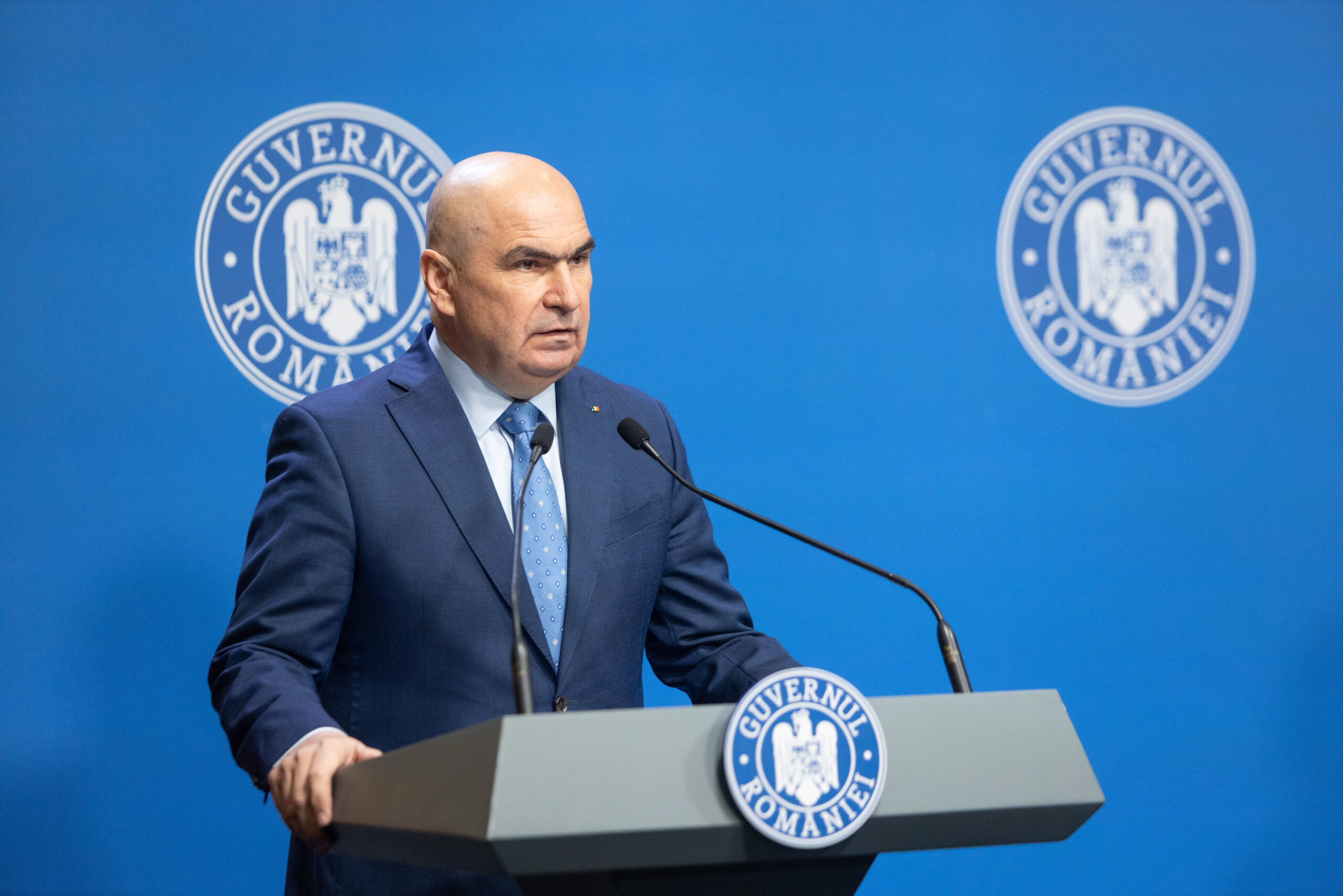 Bolojan: Guvernul va alege între asumarea răspunderii și OUG pentru ...