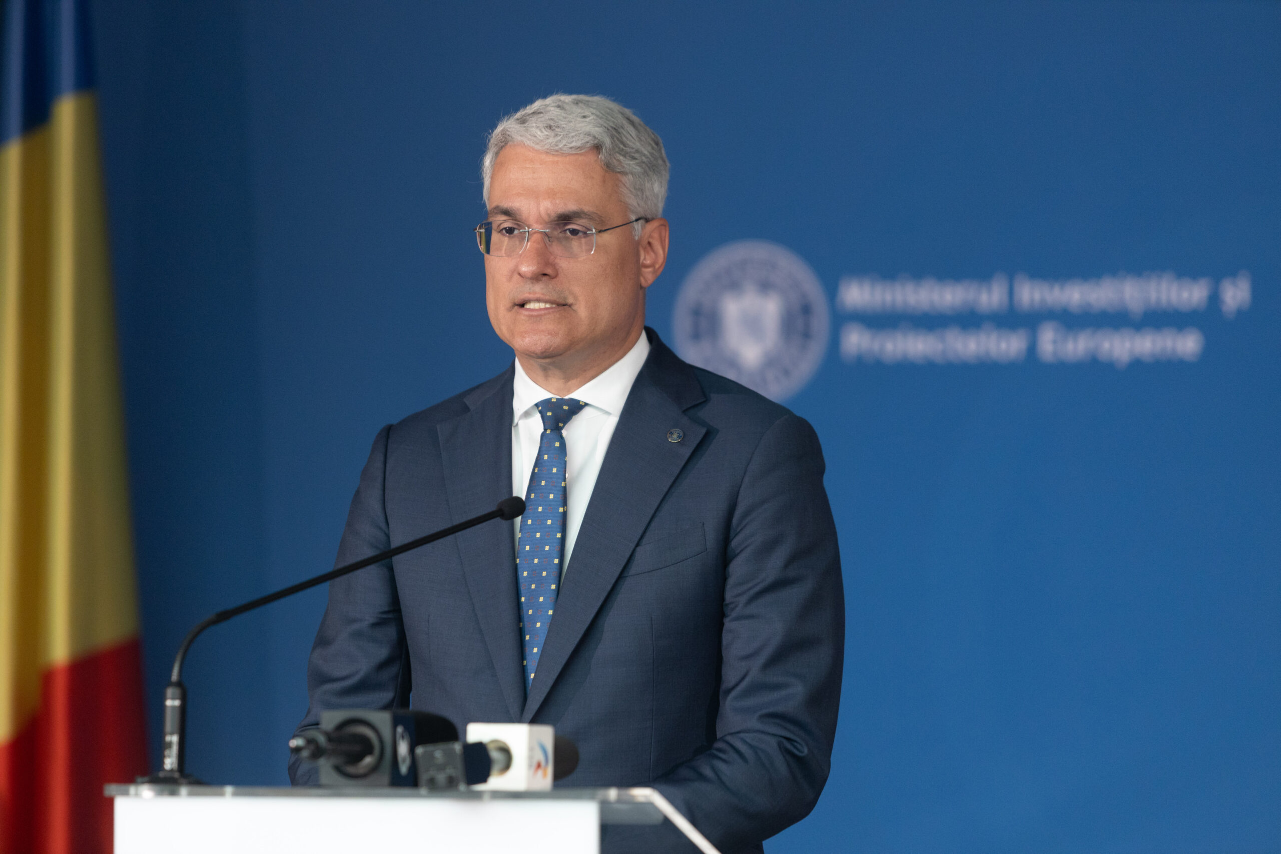 Dragoș Pîslaru face ordine la minister: Sunt angajați care vin la ...