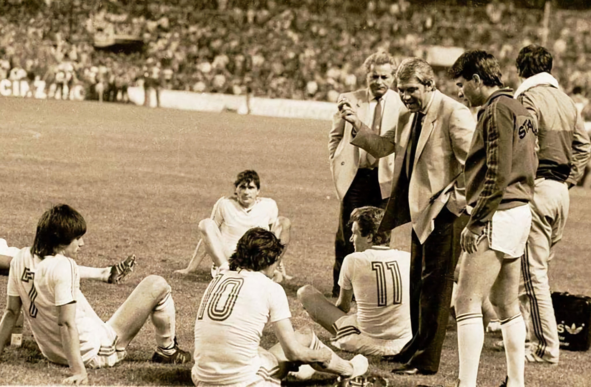 Emerich Jenei, înmormântat cu onoruri militare. Anunțul dat de Steaua ...