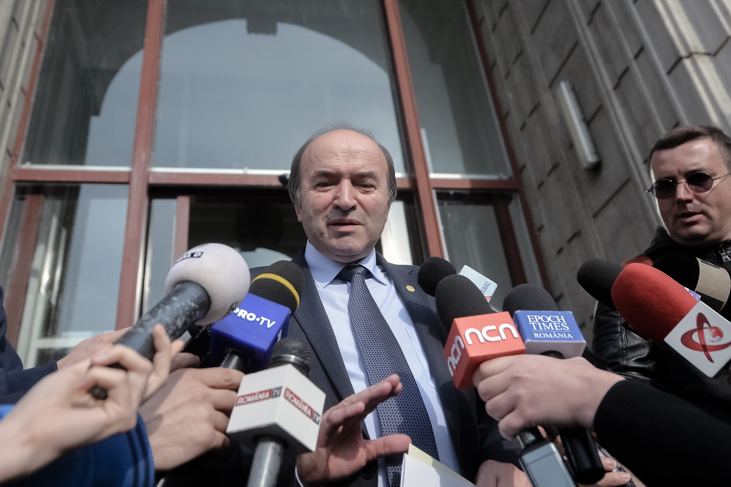 Răspunsul lui Tudorel Toader, întrebat dacă declarația Oanei Gheorghiu ...
