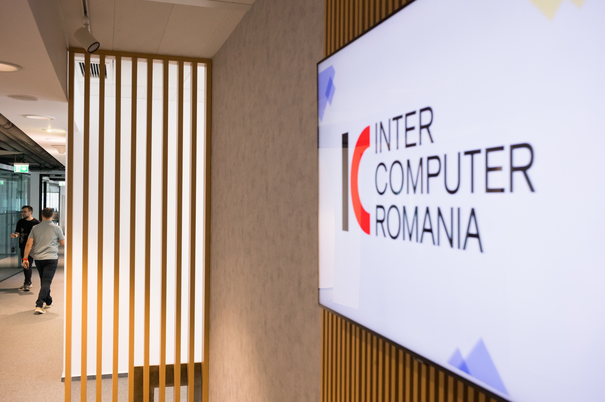 Inter Computer România Semnează Contracte în Valoare De 5 Milioane De 