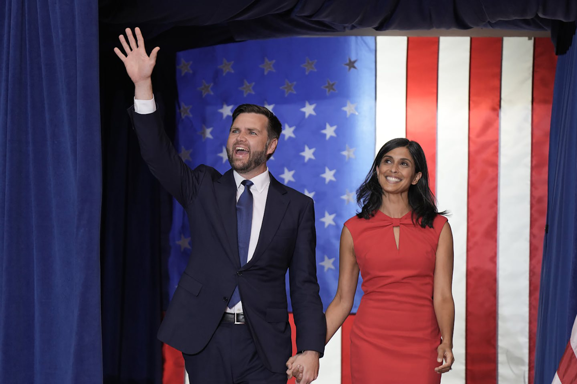 Usha Vance, soția vicepreședintelui JD Vance, anunță că este ...