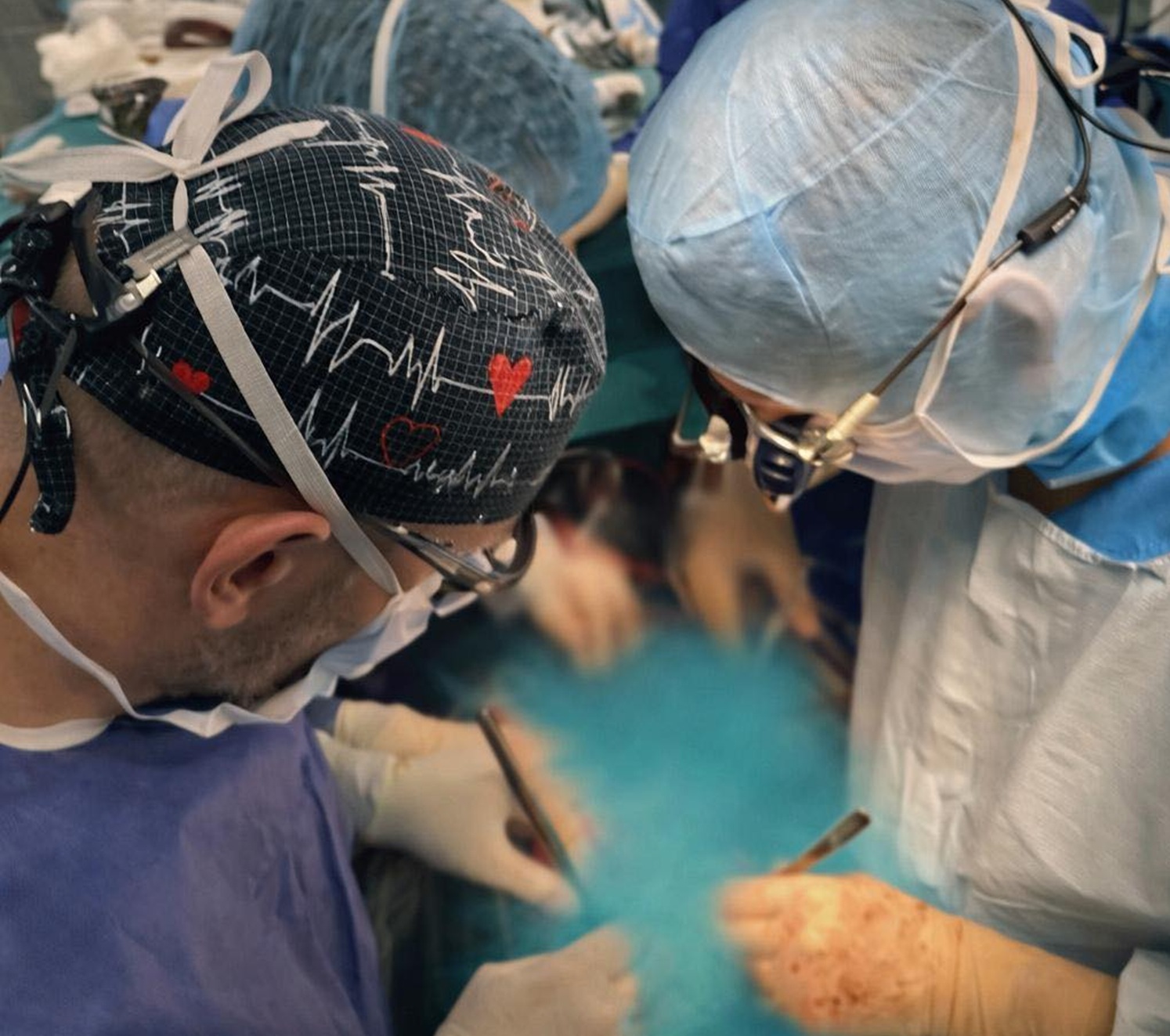 „Când am auzit elicopterul, mi-am ridicat fruntea spre Cer”. Primul ...