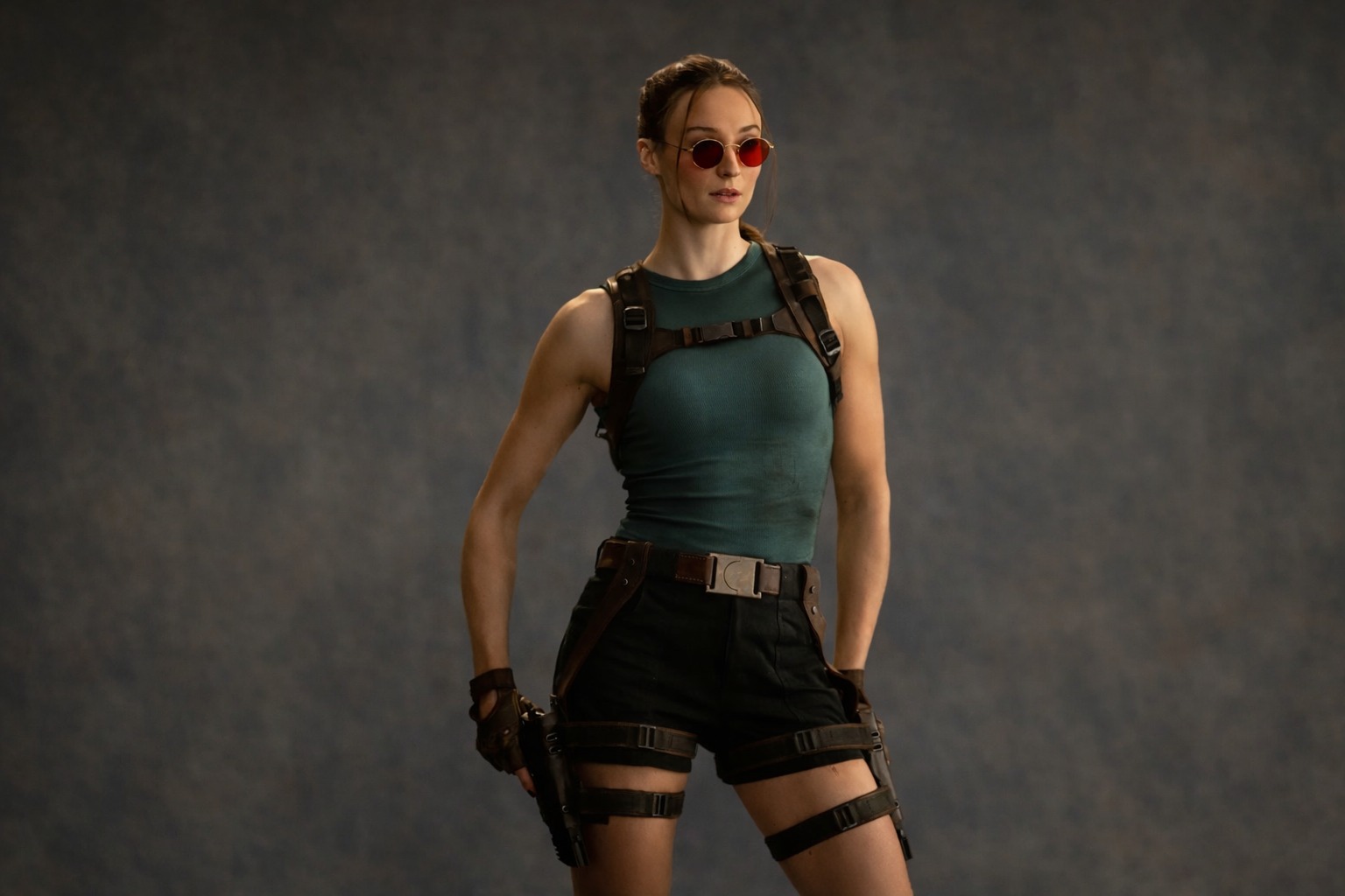 Lara Croft are un nou chip: Sophie Turner din Game of Thrones ...