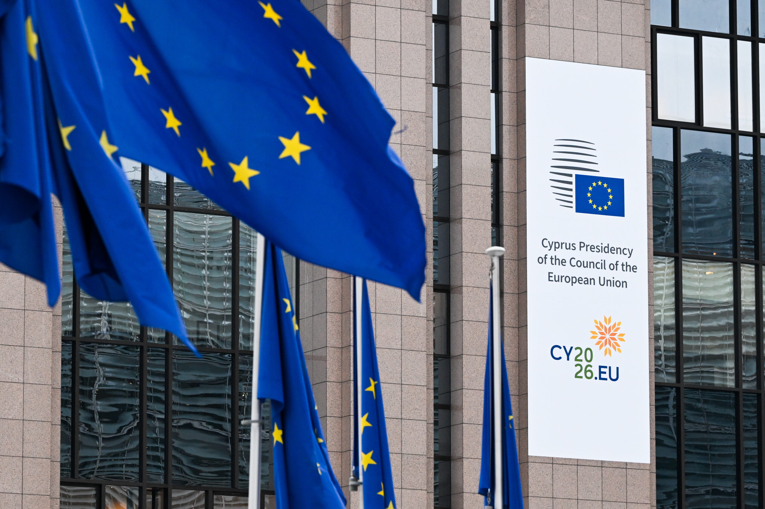 Uniunea Europeană urmează să discute asistența reciprocă în urma ...