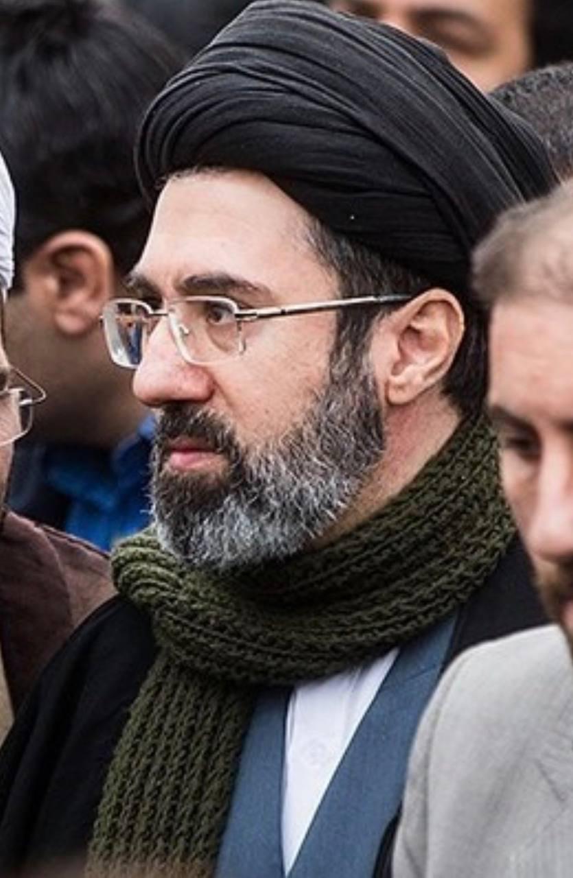 Fiul lui Ali Khamenei, care ar fi trebuit să urmeze la conducerea ...