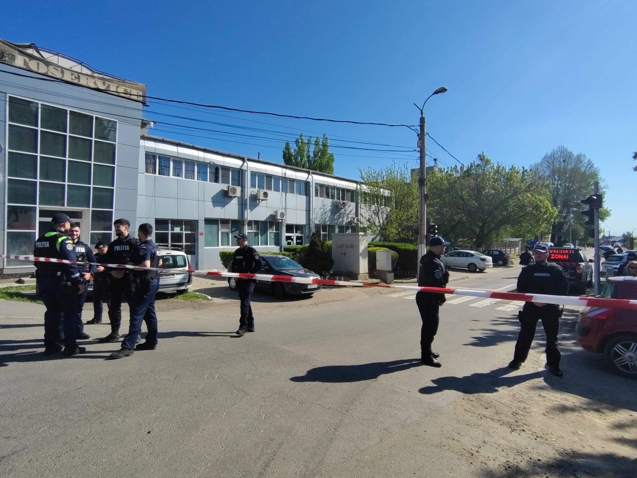 Incidentul cu drone din Galați. Autoritățile au decis evacuarea pe o ...