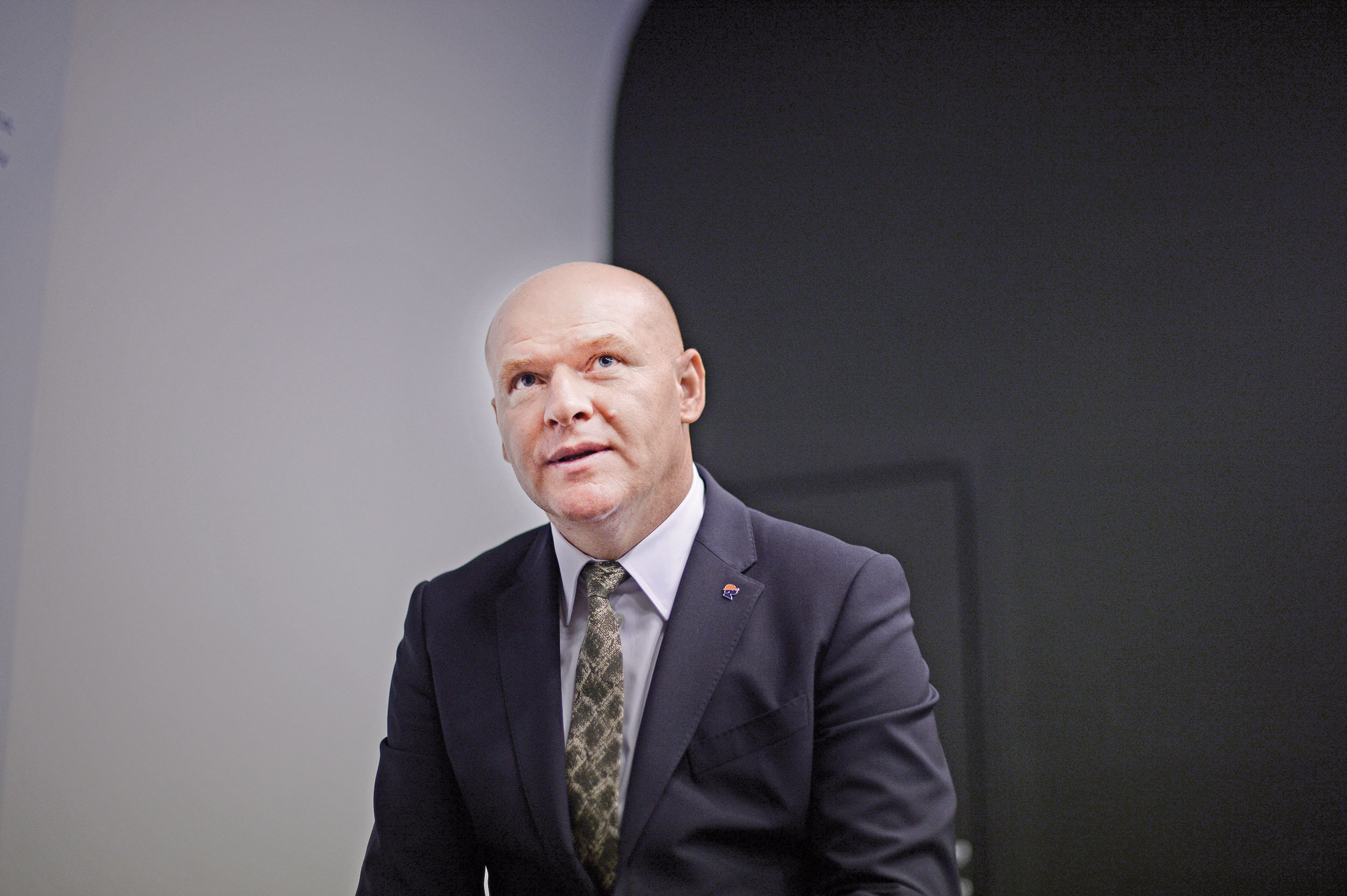 Ce meserie îşi dorea să aibă fondatorul Dedeman, unul dintre ...