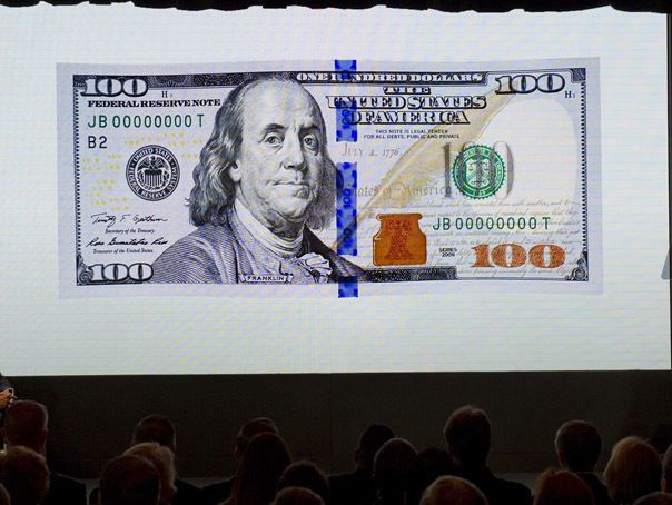 Vezi aici cum arată noua bancnotă de 100 de dolari - VIDEO