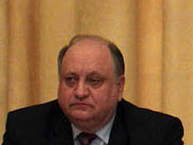 Cozmâncă: Decât PSD "reformat", cu Geoană şi cu sub 20%, mai bine cu ...