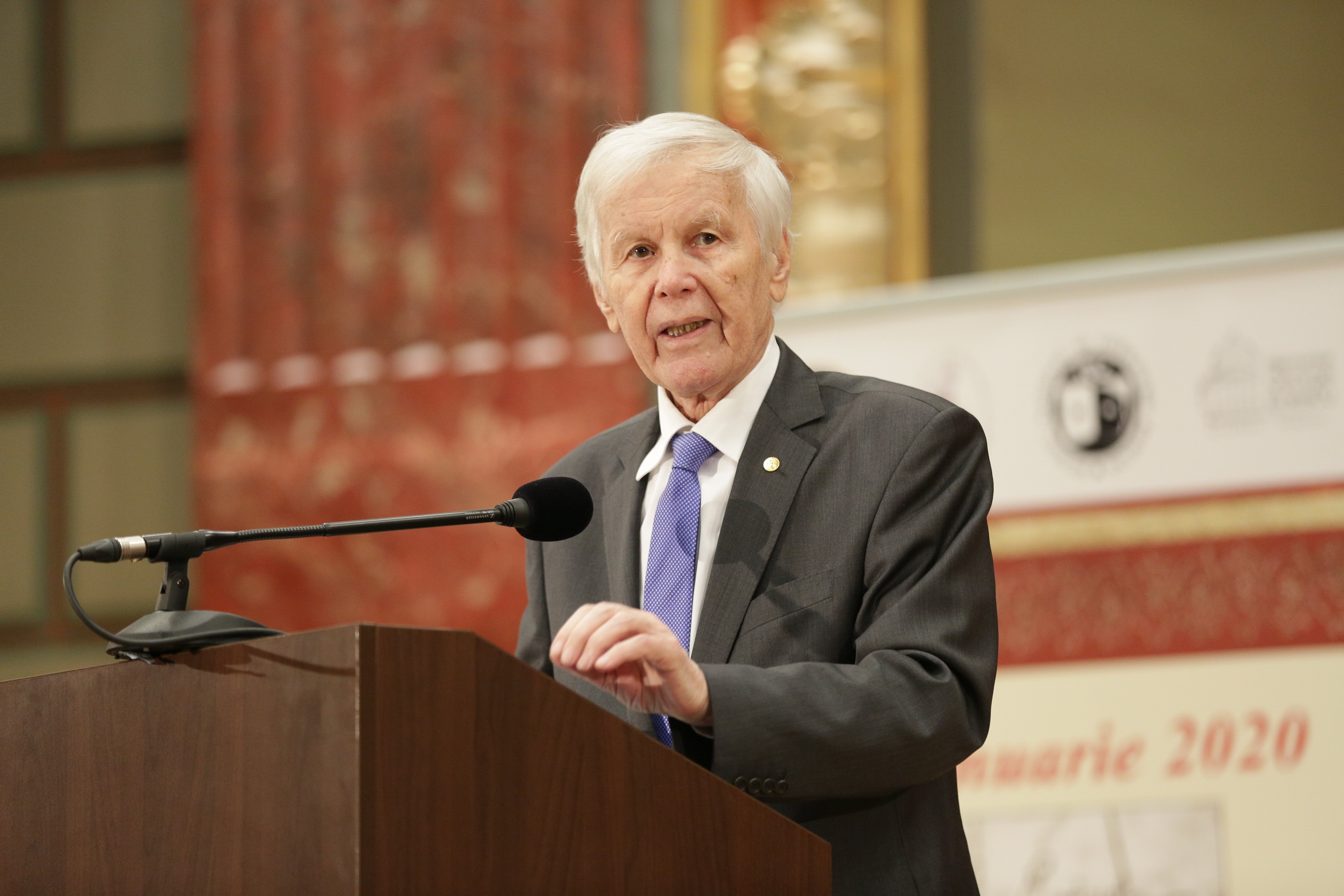 Nicolae Ciucă, după decesul lui Eugen Simion: Cultura românească este ...