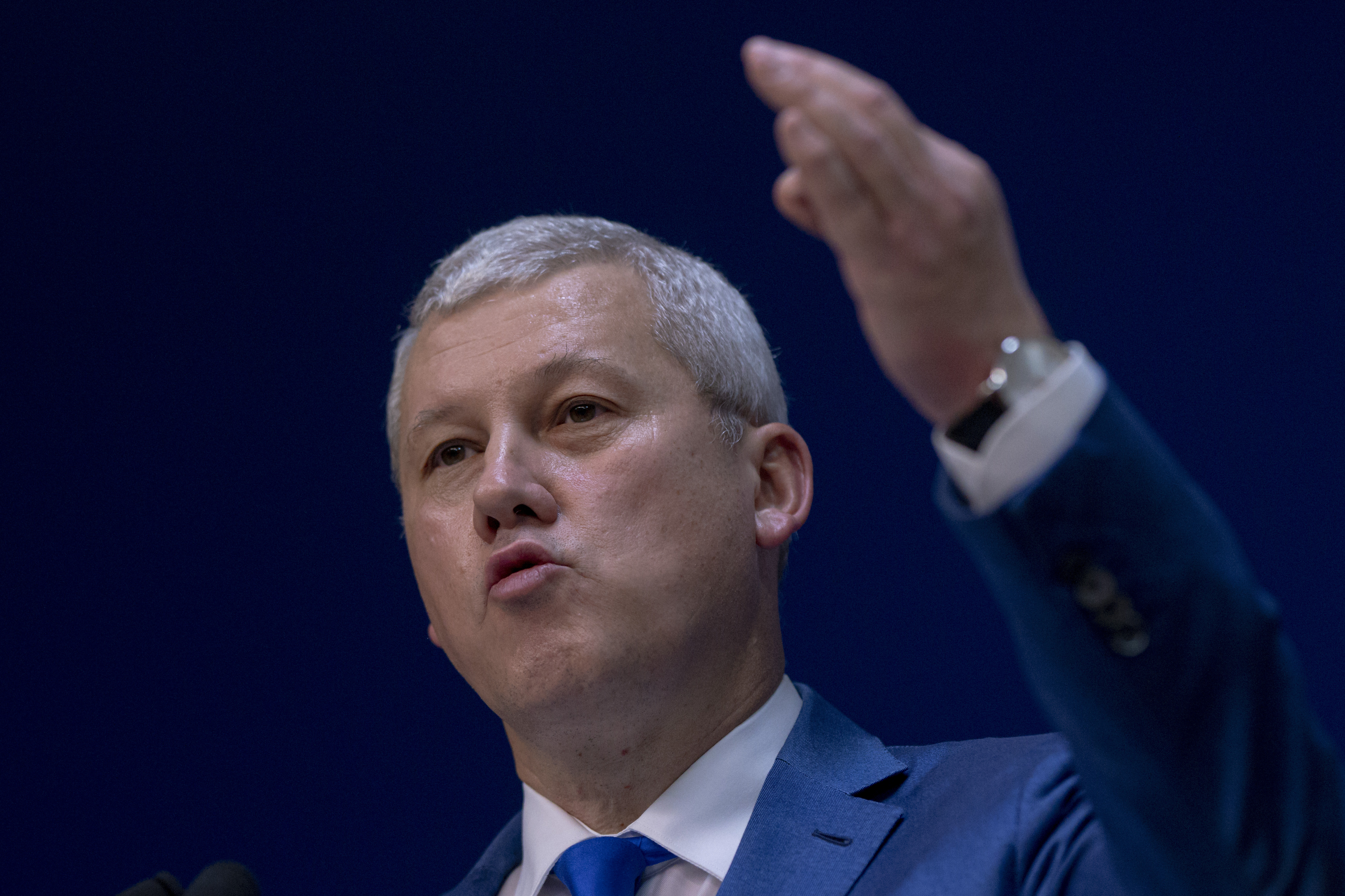 Predoiu: USR spune că este o mare problemă cu drogurile, dar cere ...