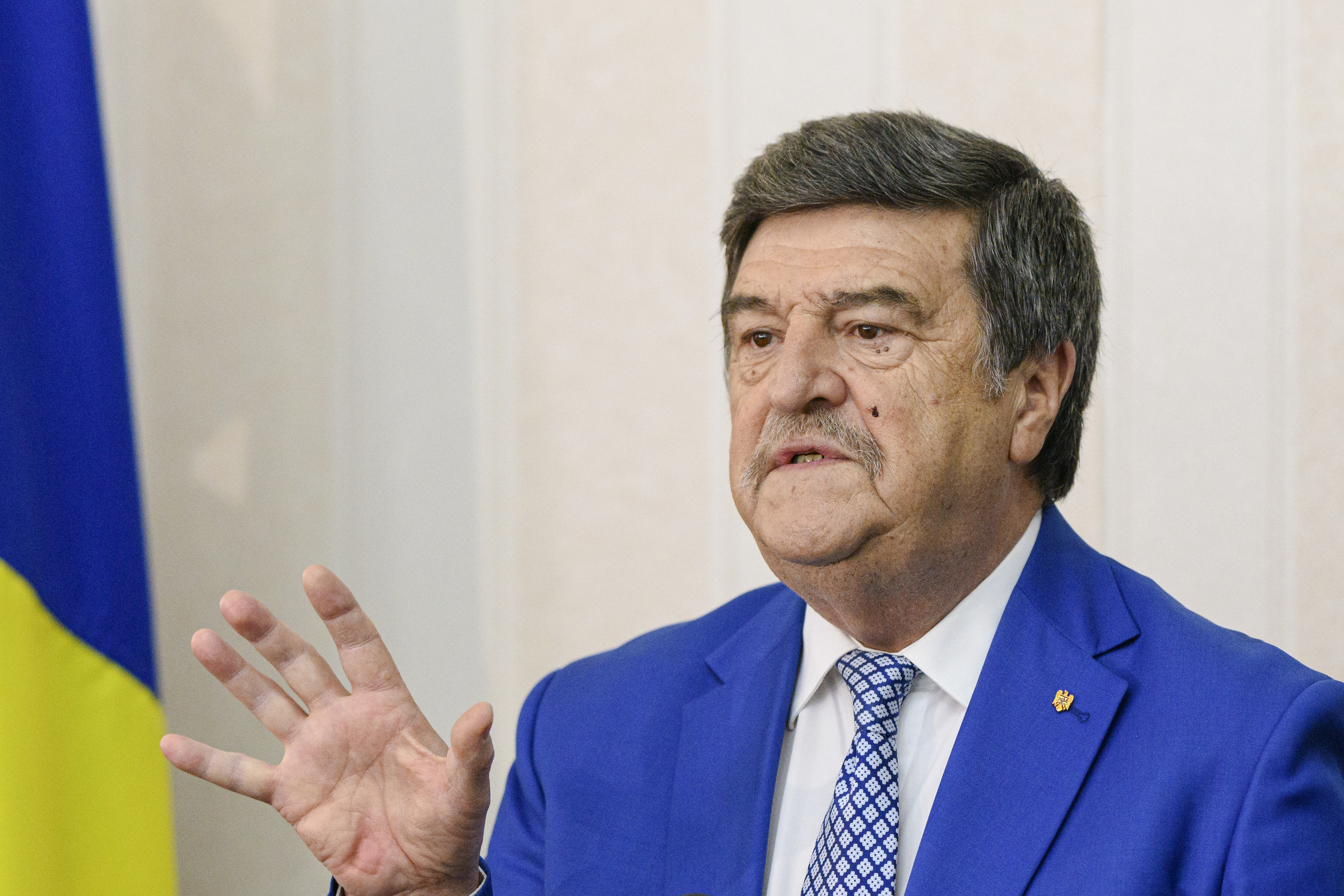 USR cere revocarea şefului AEP, Toni Greblă, în Parlament