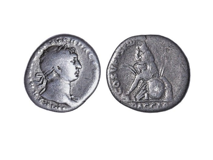 Inedit. Monede de raritate extremă, unele de pe vremea dacilor, sunt ...