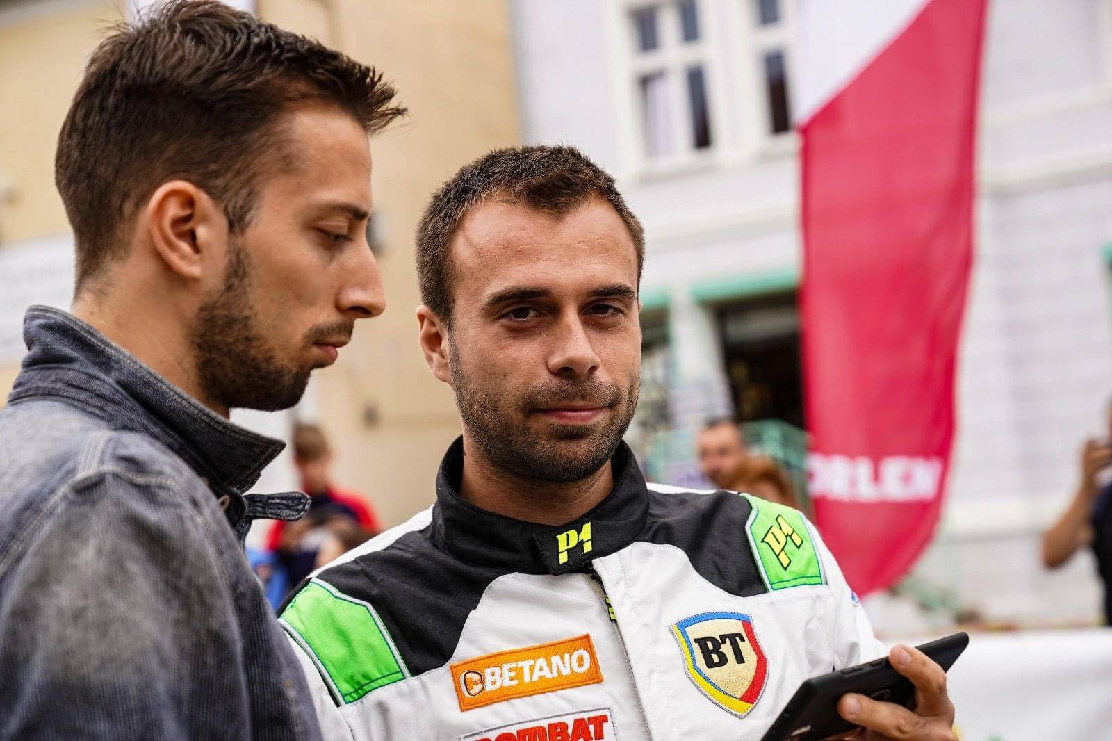 Ce performanţă! Un pilot român, nominalizat de federaţia mondială ...