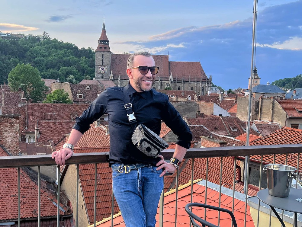 Designerul român Stephan Pelger a fost găsit mort în casă