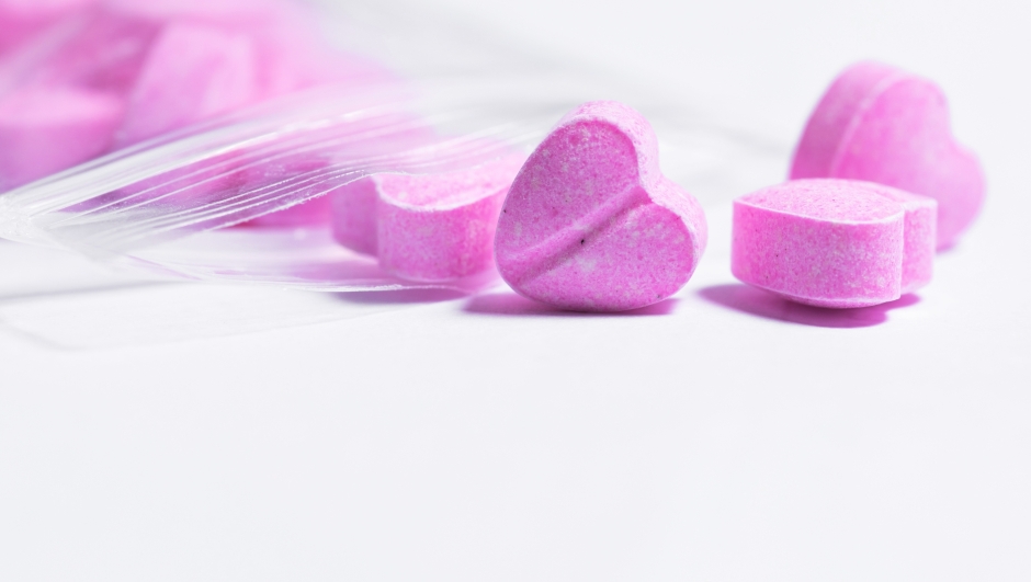 Cocaina roz sau „drogul bogatului”: efectele teribile ale drogului care ...