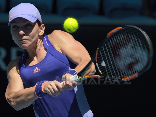 Simona Halep s-a calificat în sferturi la Birmingham şi la dublu