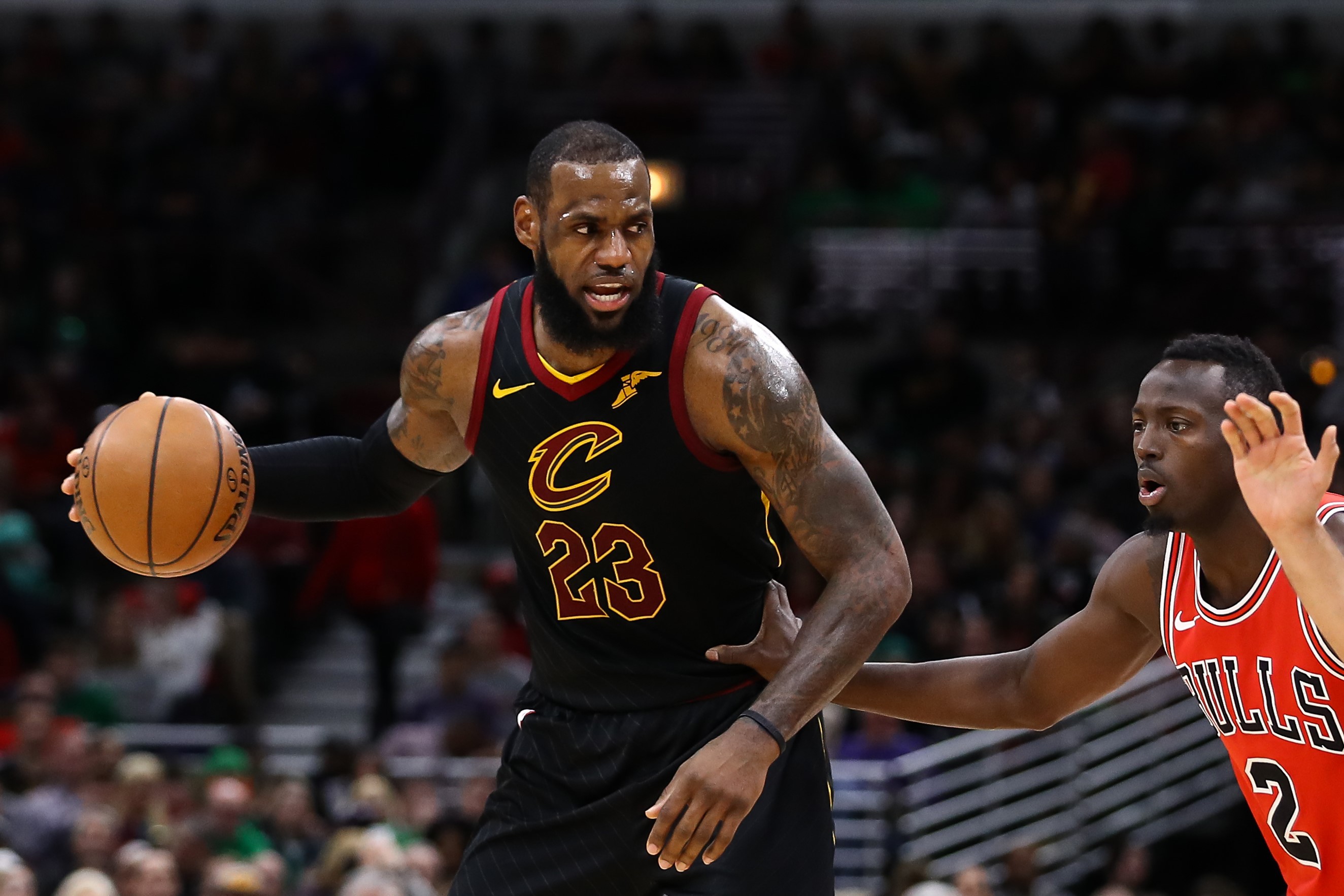 LeBron James doboară recordul lui Kareem Abdul-Jabbar pentru cele mai ...