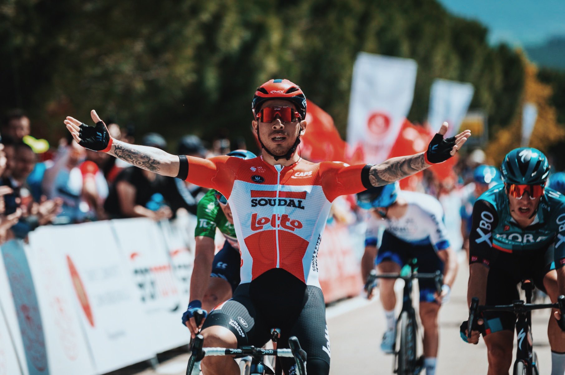 Australianul Caleb Ewan se retrage din Giro d'Italia înainte de etapa a ...