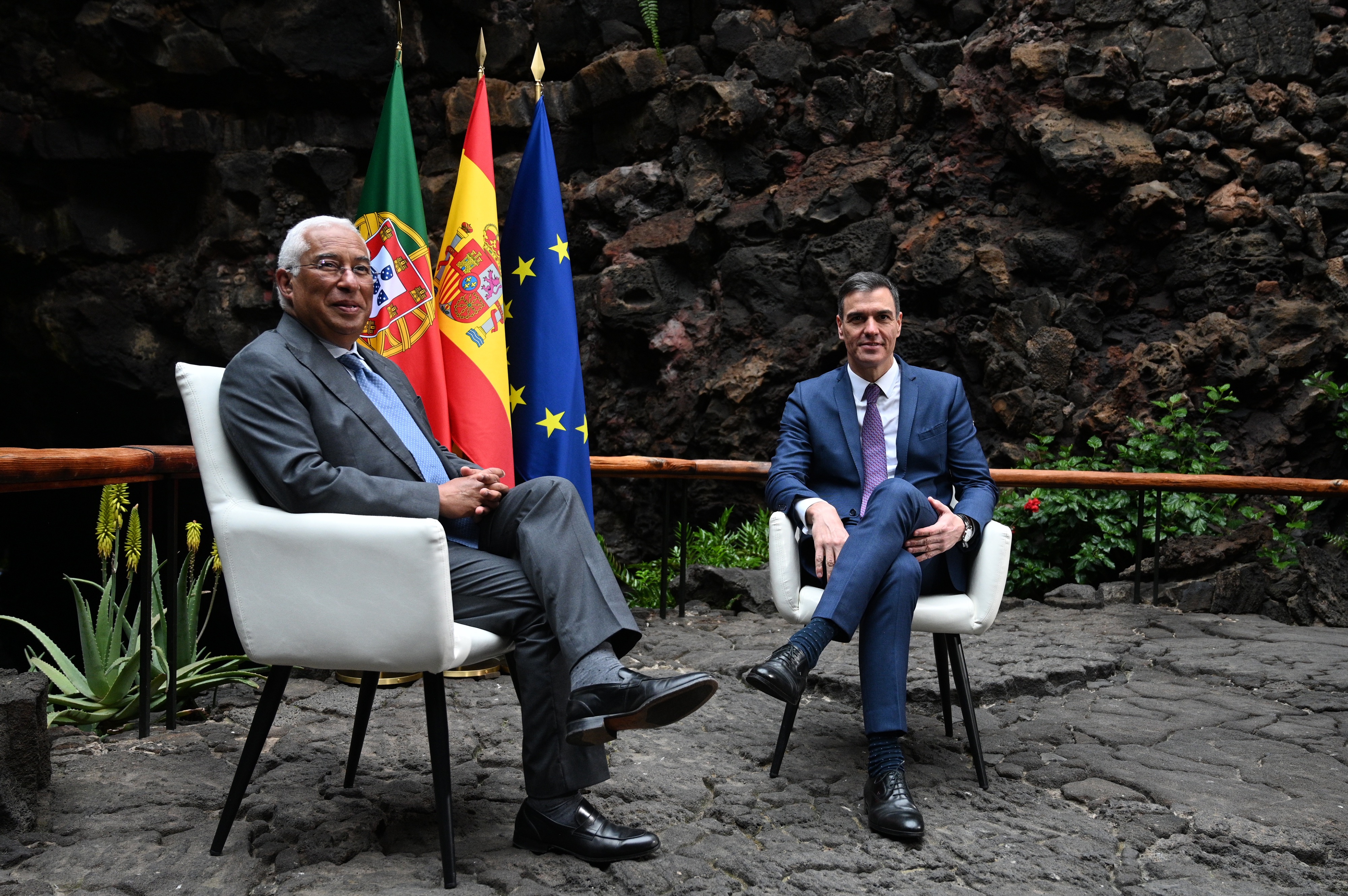 Spania şi Portugalia salută adăugarea Marocului la candidatura pentru ...