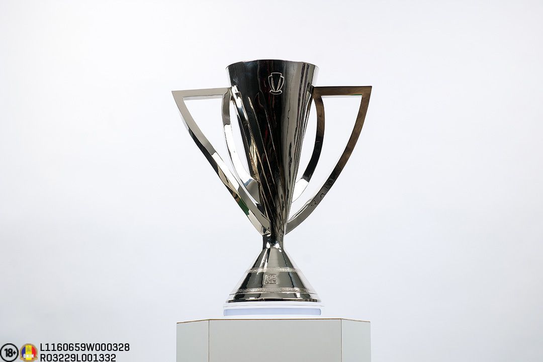 Cum arată trofeul pe care şi-l dispută Farul şi FCSB