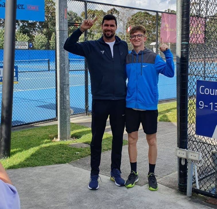 Povestea de film a lui Radu Turcanu, juniorul român de la Australian ...
