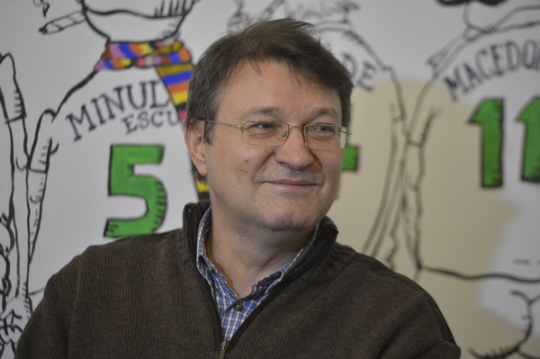 Florin Iaru anunţă lansarea primei reviste inedite de proză scurtă de ...