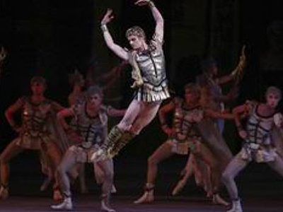 Balerinul Nijinski, interpretat de doi actori, pe scena Teatrului Odeon