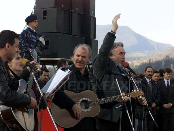 Victor Socaciu: Adrian Păunescu, pentru mine, a însemnat enorm, îmi ...