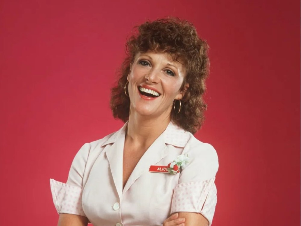 A murit Linda Lavin, actriţa care a dat viaţă personajului „Alice" din ...