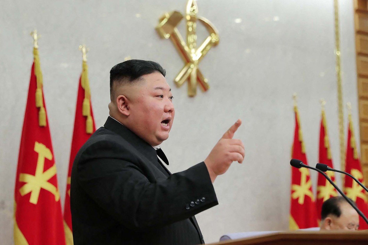 Kim Jong Un vizitează ambasada Federației Ruse pentru a celebra Ziua ...