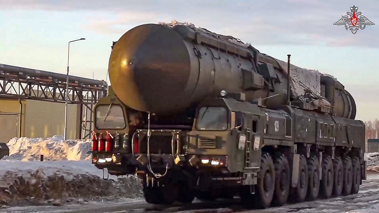 Belarusul a primit arme nucleare ruseşti. Lukaşenko: Sunt de trei ori ...
